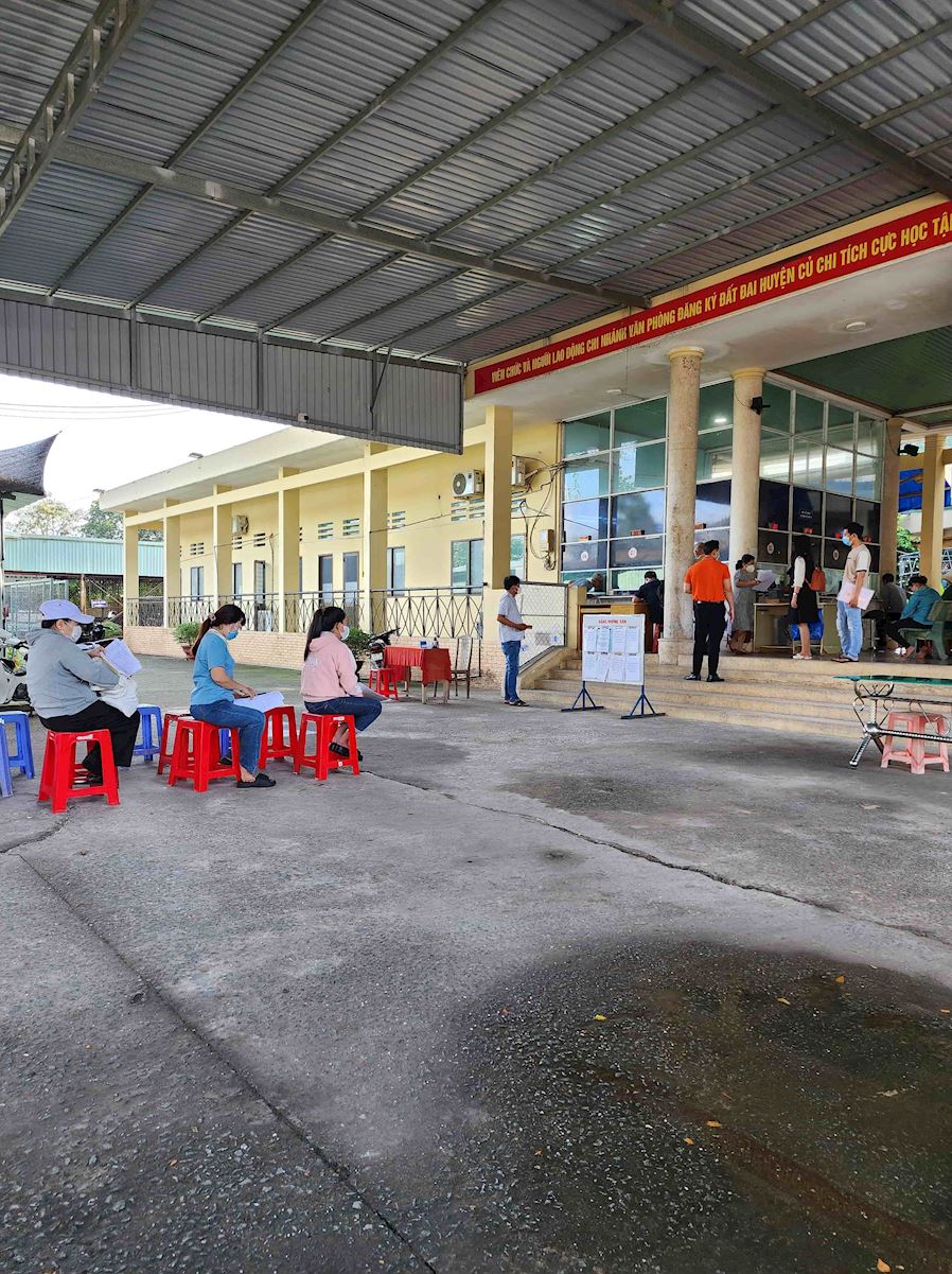 Đất dịch vụ là gì ? Những lợi ích và rủi ro khi đầu tư vào đất dịch vụ